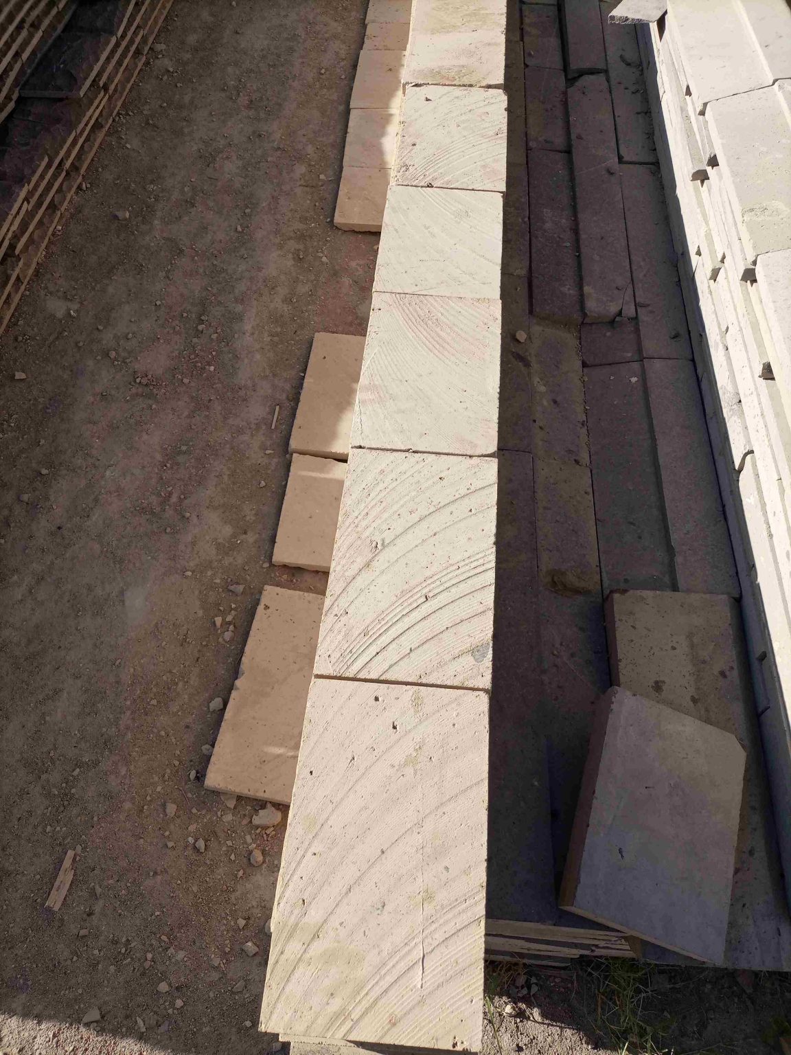 Yellow Stone Smooth - Century Stone