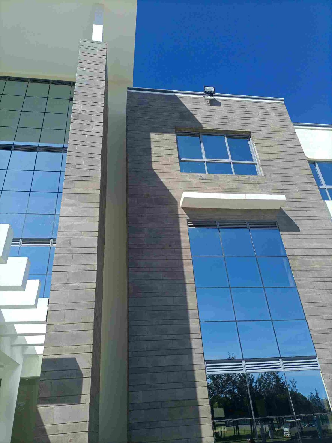 BLUE STONE SMOOTH - Century Stone