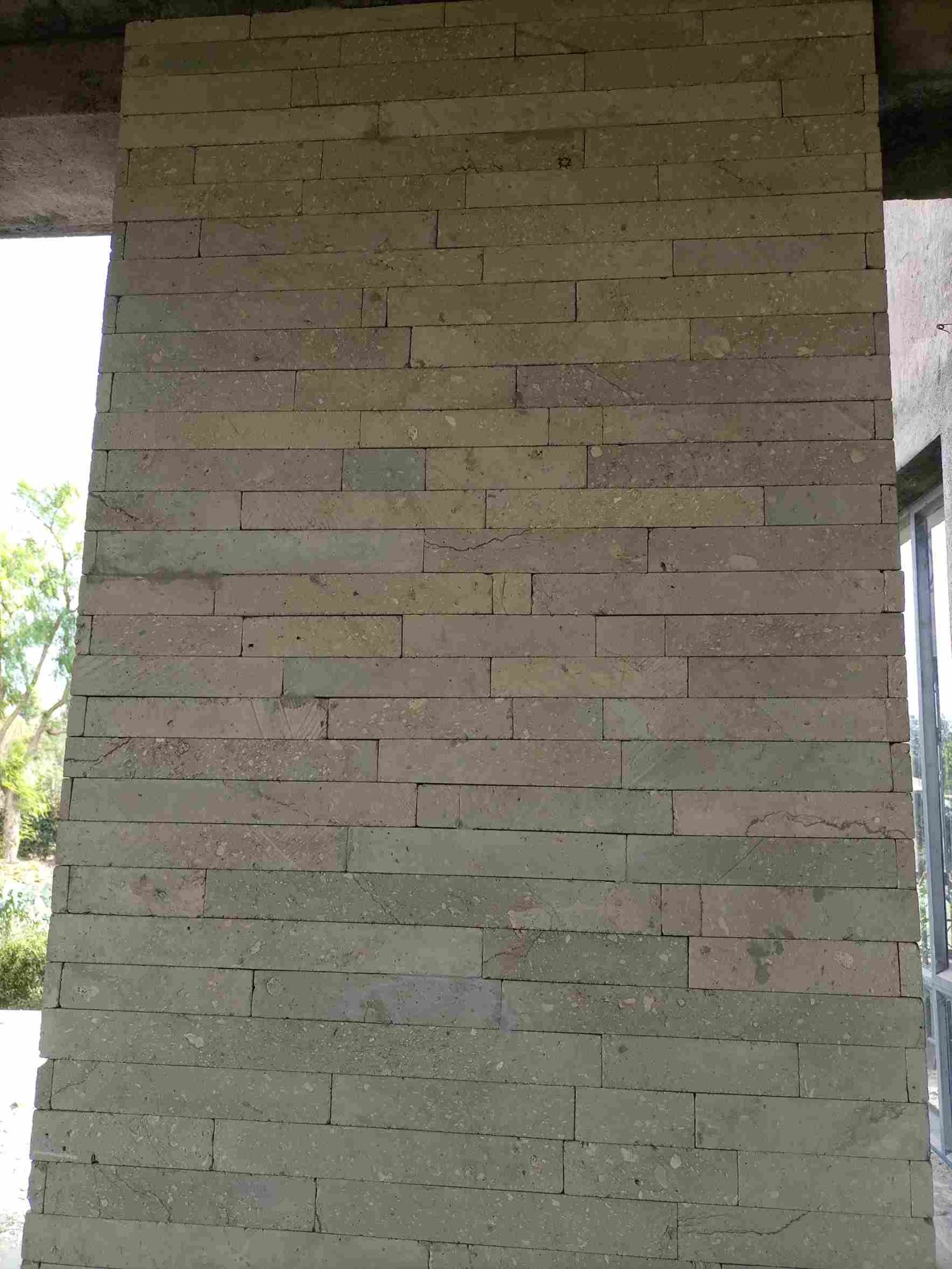 KHAKI STONE SMOOTH - Century Stone